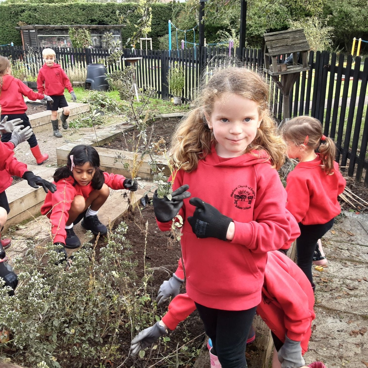 Marlow Church of England Infant School - Little Muddy Me